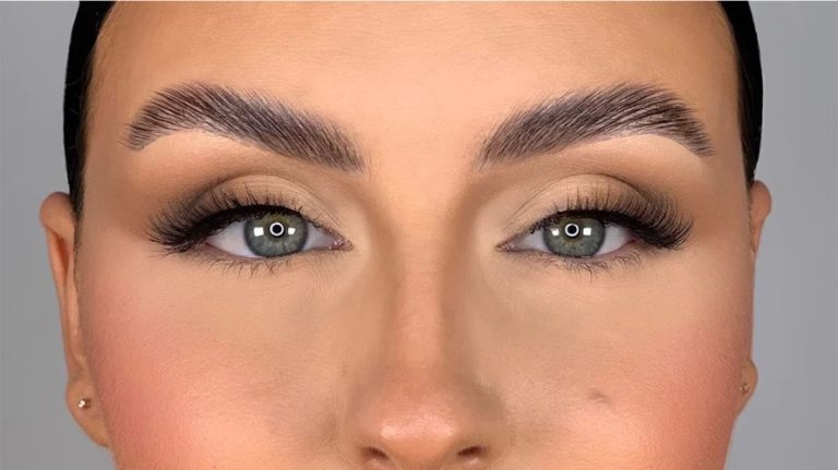 Fox Eye Eyelash Extensions : How To Do It - Lash Masterclass